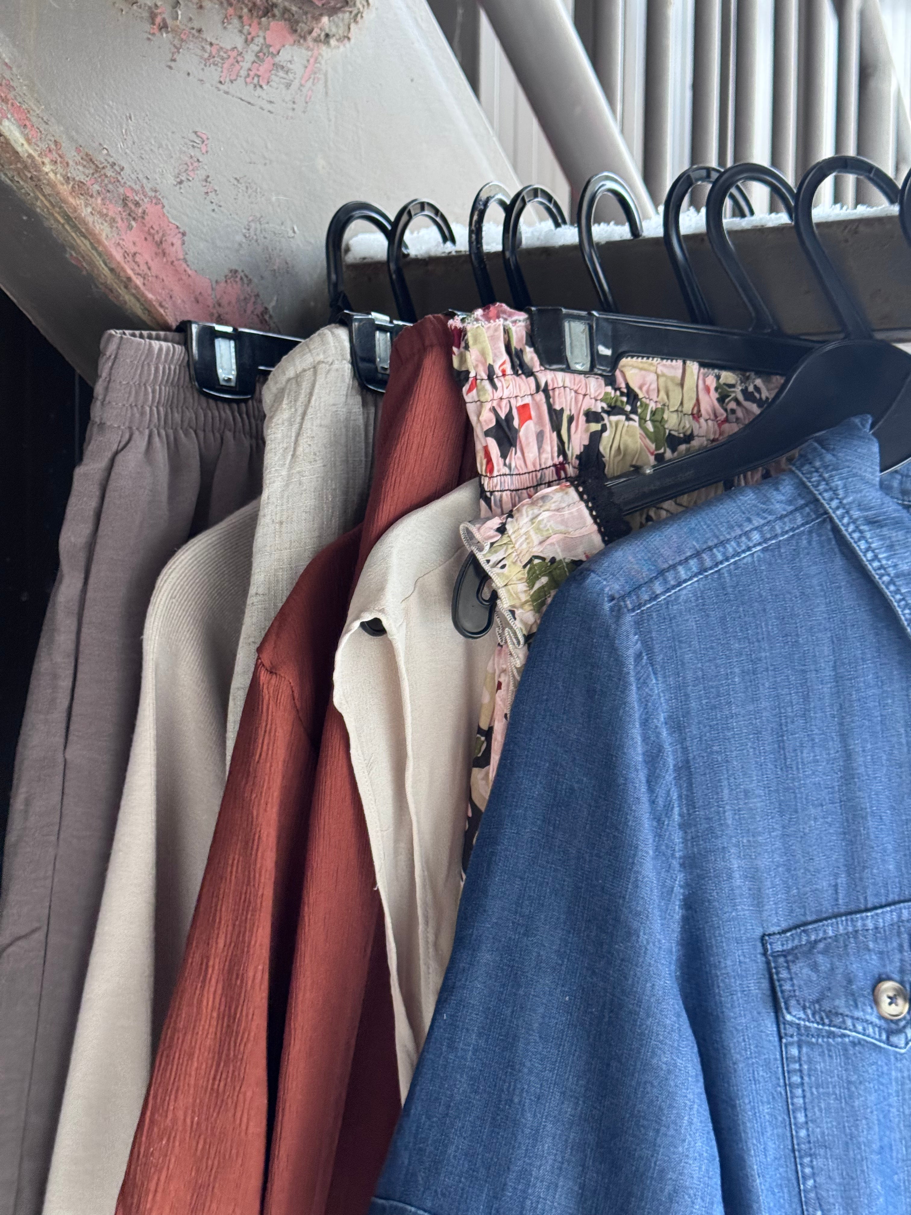 Dex – Clothes Encounter